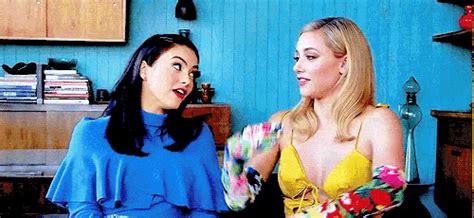 Camila Mendes Li Li Reinhart  Camila Mendes Li Li Reinhart