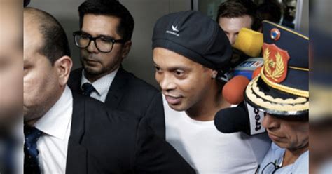 Ronaldinho Brother Arrested In Paraguay In False Passport Case