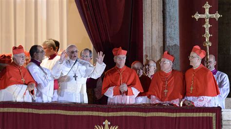 Як обирають нового Папу Римського Читайте на Ukr Net