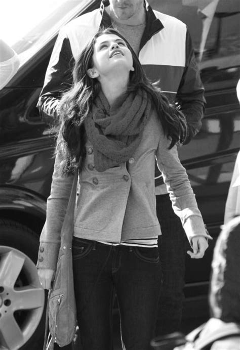 Pin By Alison Moon Conan Gg On Selena Gomez Fitness Fashion Selena