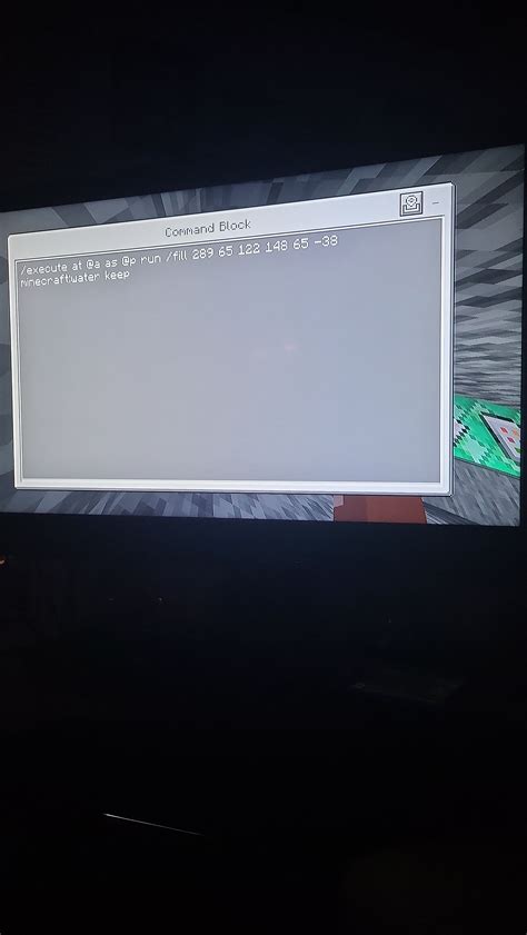 trying to figure out command blocks help r minecraftcommands