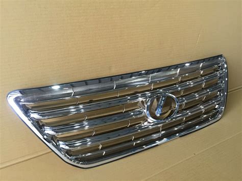 Решетка радиатора gx470 полностью хромированная - GX470