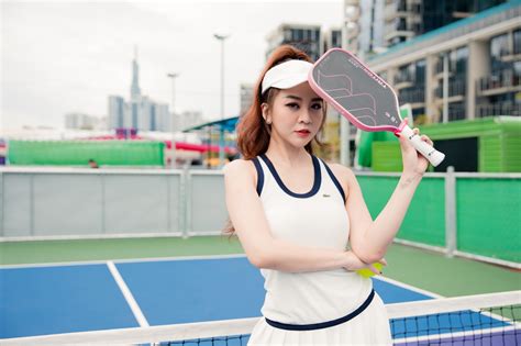 Mc Mặc Sexy Lên Sân Chơi Pickleball Giải Mã Sức Hút Kịch Trần Của Gái