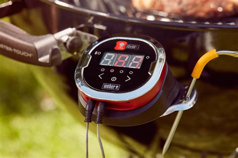 Weber Master-Touch 57 cm BBQ in Black Promo Pack - Buy in Spain
