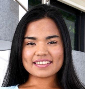 Summer Col Biography Wiki Age Height Career Photos More Summer Sheridan Love Beautiful