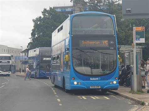 HX08 DHK | Here we see B9TL 37582 HX08 DHK seen on route X5 … | Flickr