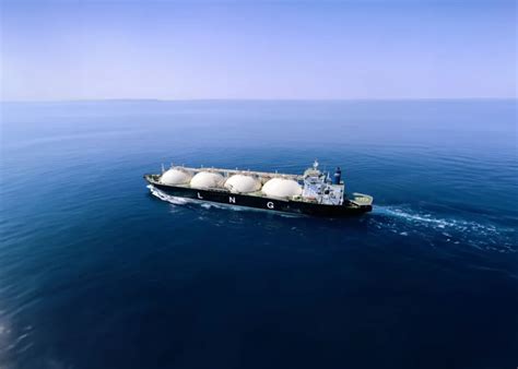 What Is Fsru How Does An Fsru Ship Work Adatech