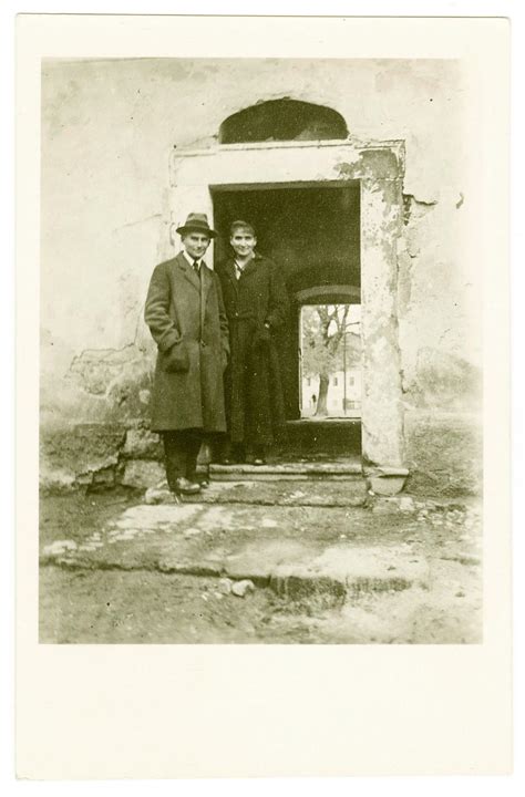 Franz Kafkas Leben In Der Berliner Staatsbibliothek Ein Begehbares Familienalbum