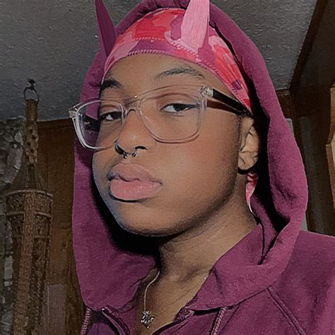 Jade Davis Store Associate 7 Eleven Linkedin