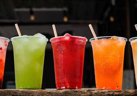 7 drinks de copão baratinhos para aproveitar no rolê
