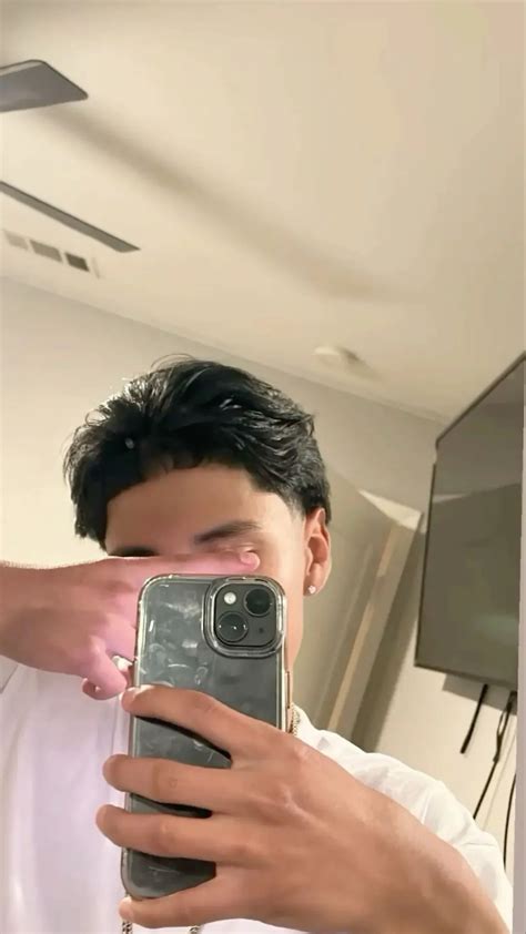 Chat With Fernando Text Or Voice Enjoy Ai Chat Free And Safe