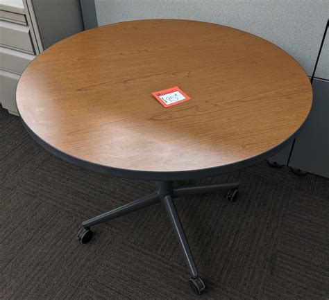 Oak Laminate 3 Round Mobile Table Used Welter Storage