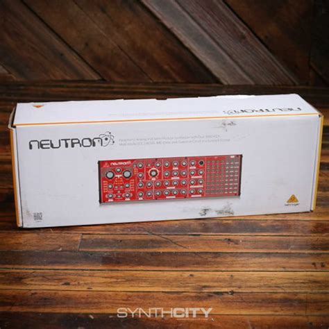 Behringer Neutron Paraphonic Analog Semi Modular Synth Keyboards Rock N Roll Vintage Guitars