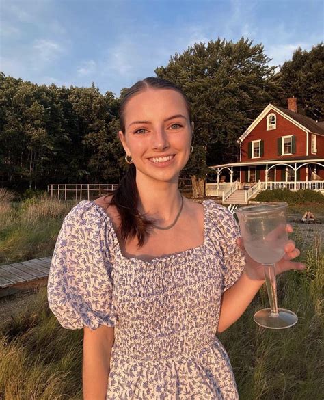 Pretty Girl Emily R Prettygirls