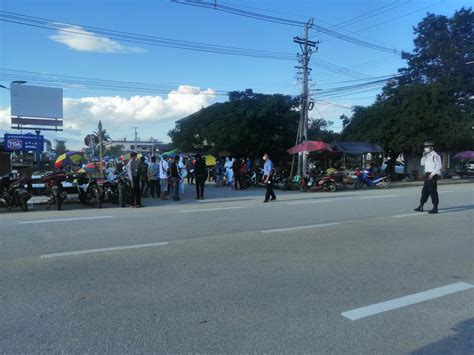 ကျိုင်းတုံမြို့ အာခါဈေး၌ ဈေးဝယ် လာရောက်သူများအား ကိုဗစ် ၁၉ ရောဂါပိုး ကူးစက်ခံရမှုရှိမရှိ ရှောင