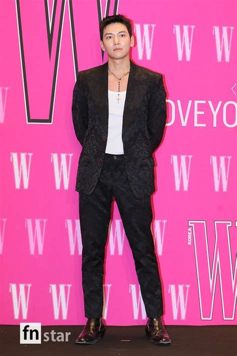 [포토] 지창욱 물씬한 남성미 헉스