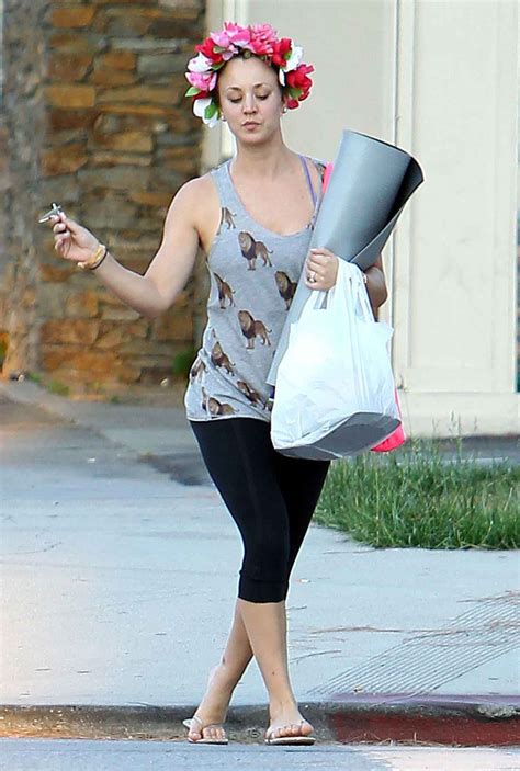 Kaley Cuoco In Leggings Leaving Yoga Class In La August 2015