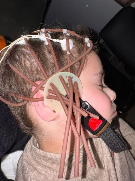 მარიამ ციკორიძე დედა 32 წლის „ყოველდღე ვუყურებ როგორ „მიდის“ ჩემგან ჩემი პატარა ჩემი