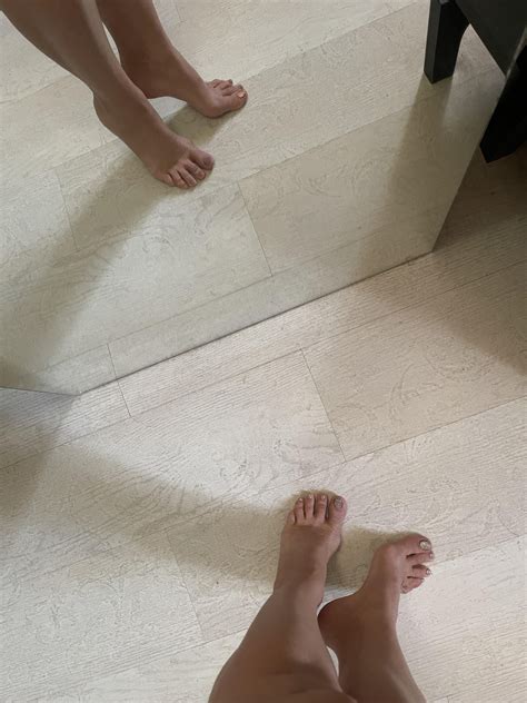 Ive Heard That Men Like Sweaty Feets R Egirlfeet