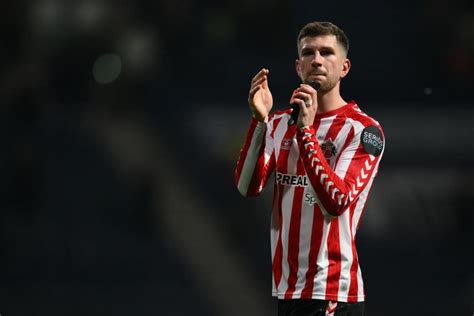 Sunderlands Chris Mepham Transfer Decision Tactical Masterstroke Or Summer Mistake In The Making
