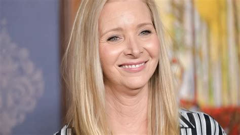 Lisa Kudrow Age, Height, Weight, Wiki, Biography, Family, And More ...