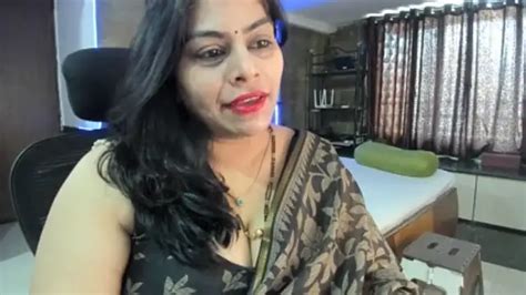 Tarivishu23 Nude On Cam For Live Sex Video Chat IGirls