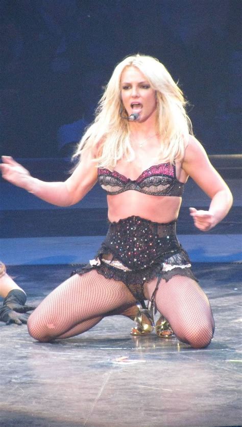 Britney Spears Open Legs