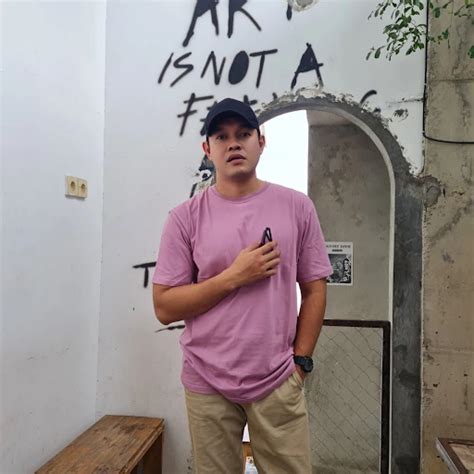 6 Ide Mix And Match Warna Ungu Muda Untuk Berbagai Acara Tshirtbar