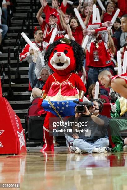 Clutch Mascot Photos And Premium High Res Pictures Getty Images