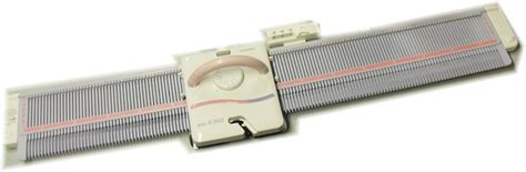 Однофонтурная вязальная машина 4 класса SilverReed LK150