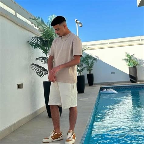 ‎נהוראי צדיק‎ Nehoraytzadik219 • Threads Say More