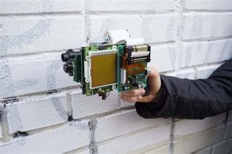 This Camera Shaped Like A Gun Shoots 8 Bit Photos Of Your Nintendo Self