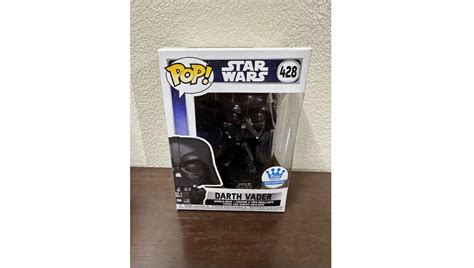 Darth Vader Star Wars Funko POP 428 Funko Exclusive NEW With Protector