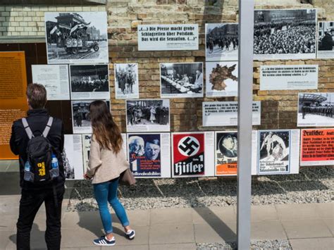 하켄크로이츠 검색결과 Zum 허브