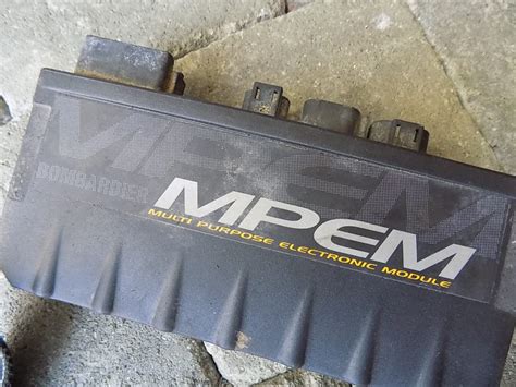 Bombardier Ski Doo 800 Rev Mpem Modul Z Kodnim KljuČem 2004 L