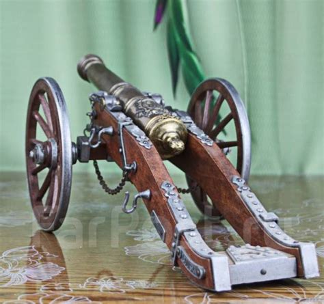 Огромная модель старинной пушки "Louis XIV". Металл, дерево. 43 см, б/у ...
