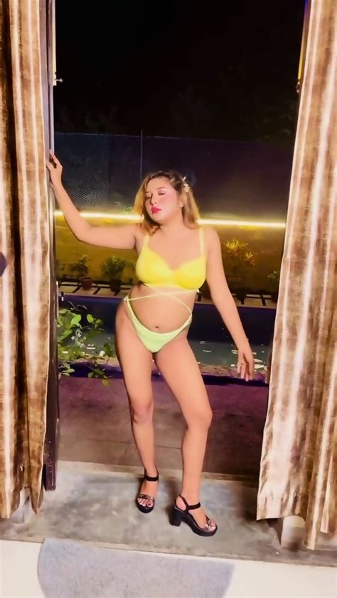 Sexy Ig Babe Puja Eporner