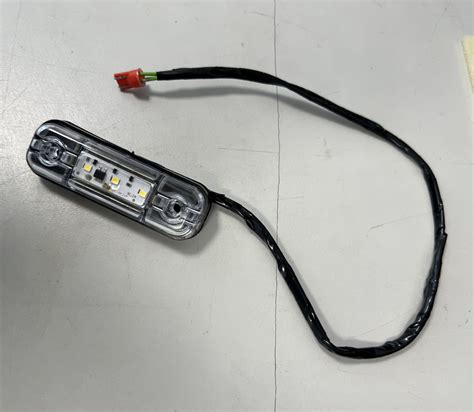 #10. Подсветка перчаточного ящика — Ford Focus II Hatchback, 1,6 л ...