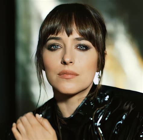1100x1080 2022 Dakota Johnson 1100x1080 Resolution Wallpaper Hd