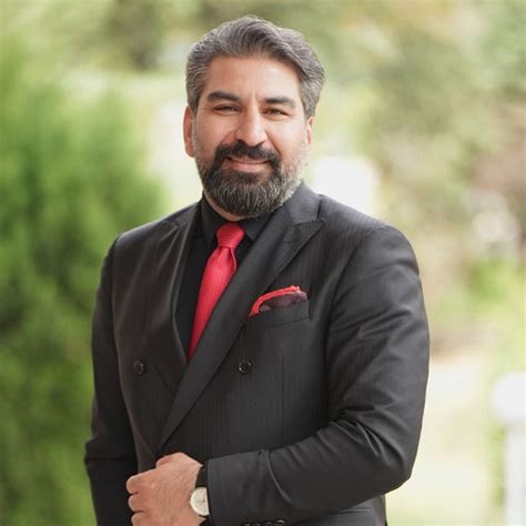 رامین کاظمی مدرس اتیکت رفتاری