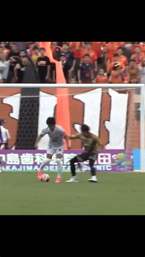 이 맛에 축구 보지 ACL 백힐패스 전개 다음 루프