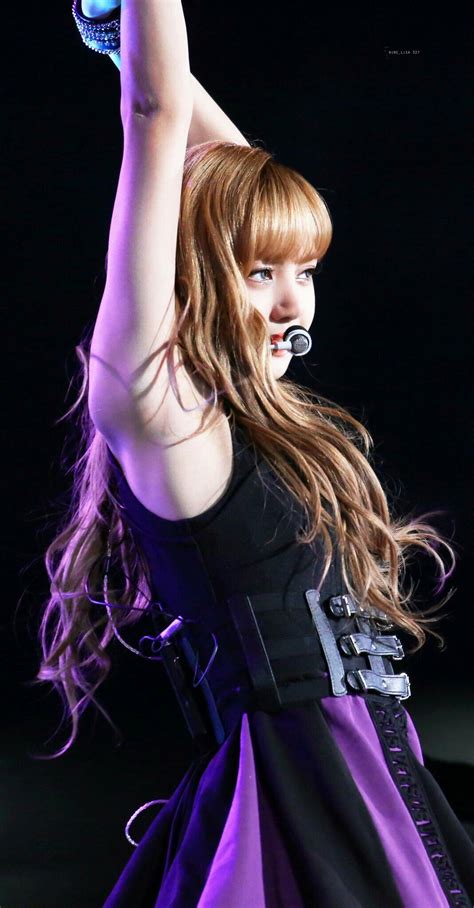 181014 Blackpink At Sbs Super Concert Blackpink Lisa Blackpink Lisa