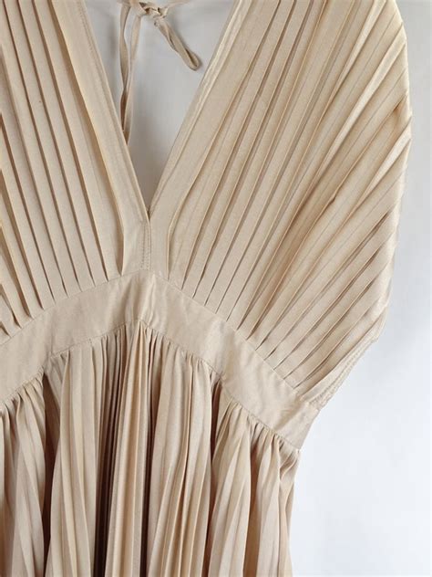 Pink Diamond Champagne Pleated Maxi Dress 12 Reluv Clothing Australia