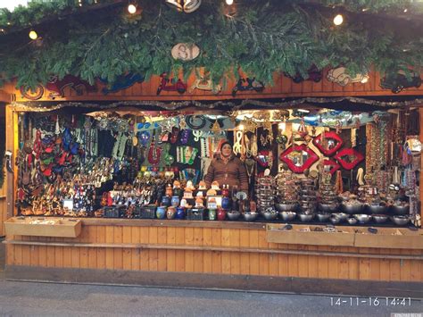 Инфляция заставляет жителей Испании покупать рождественские подарки заранее ИА Красная Весна