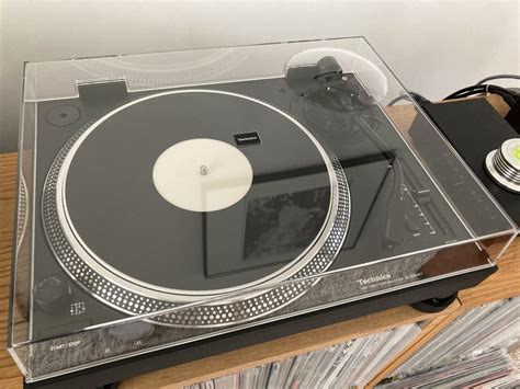 Technics SL 1200MK7 Turntable Positive Feedback
