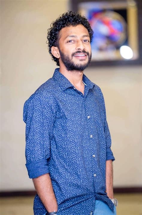 Malinda Gunarathna Medium