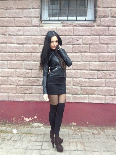 Девушки брюнетки какая нравится