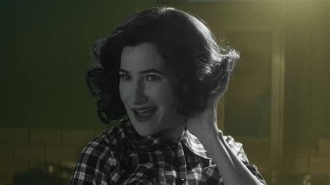 agatha all along ecco il primo trailer italiano della serie tv spin off