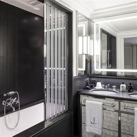 Auguste Paris A Michelin Guide Restaurant