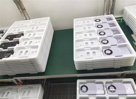 华为mate60系列手机谍照曝光 泡泡网